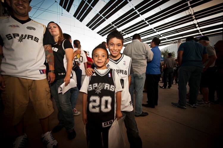 Spurs vs Warriors 5/6/13 - Fan Photos | San Antonio Spurs