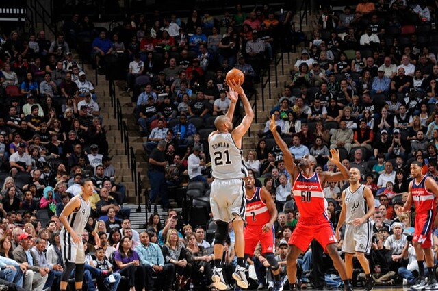 Spurs vs Wizards - 2/2/13 Photo Gallery | NBA.com
