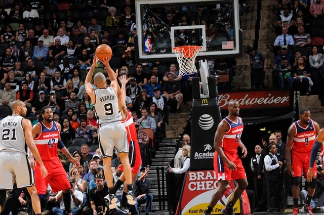Spurs vs Wizards - 2/2/13 Photo Gallery | NBA.com