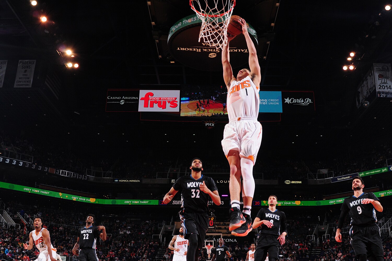 Suns Snapshot: Suns vs Wolves Photo Gallery | NBA.com