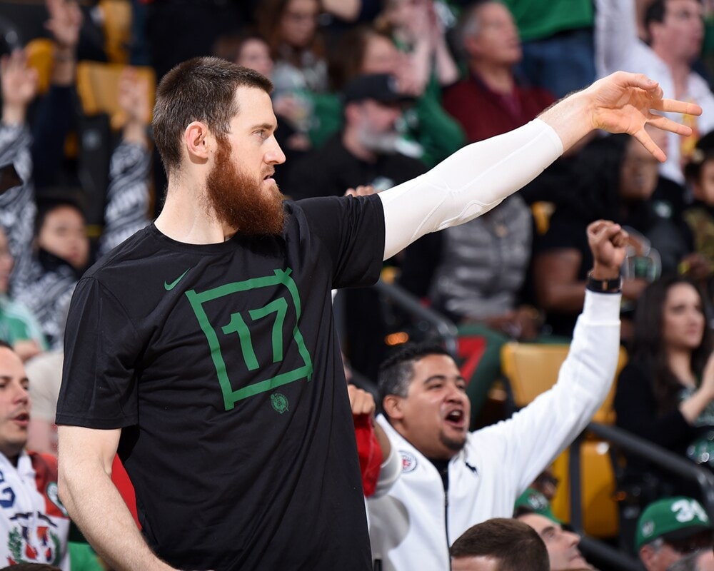 Baynes to Phoenix! Photo Gallery | NBA.com