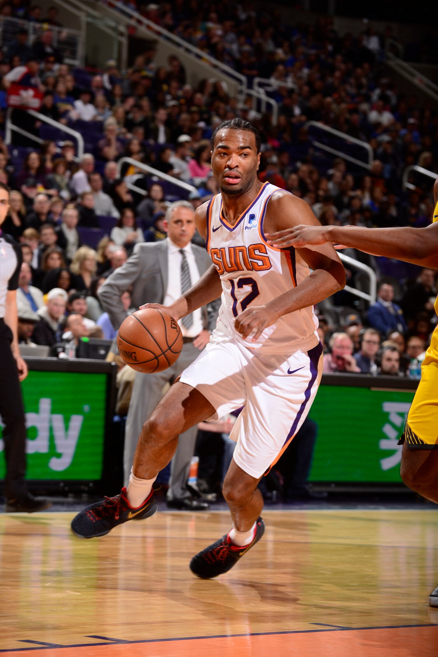 December 31, 2018: #SunsVsWarriors Photo Gallery | NBA.com