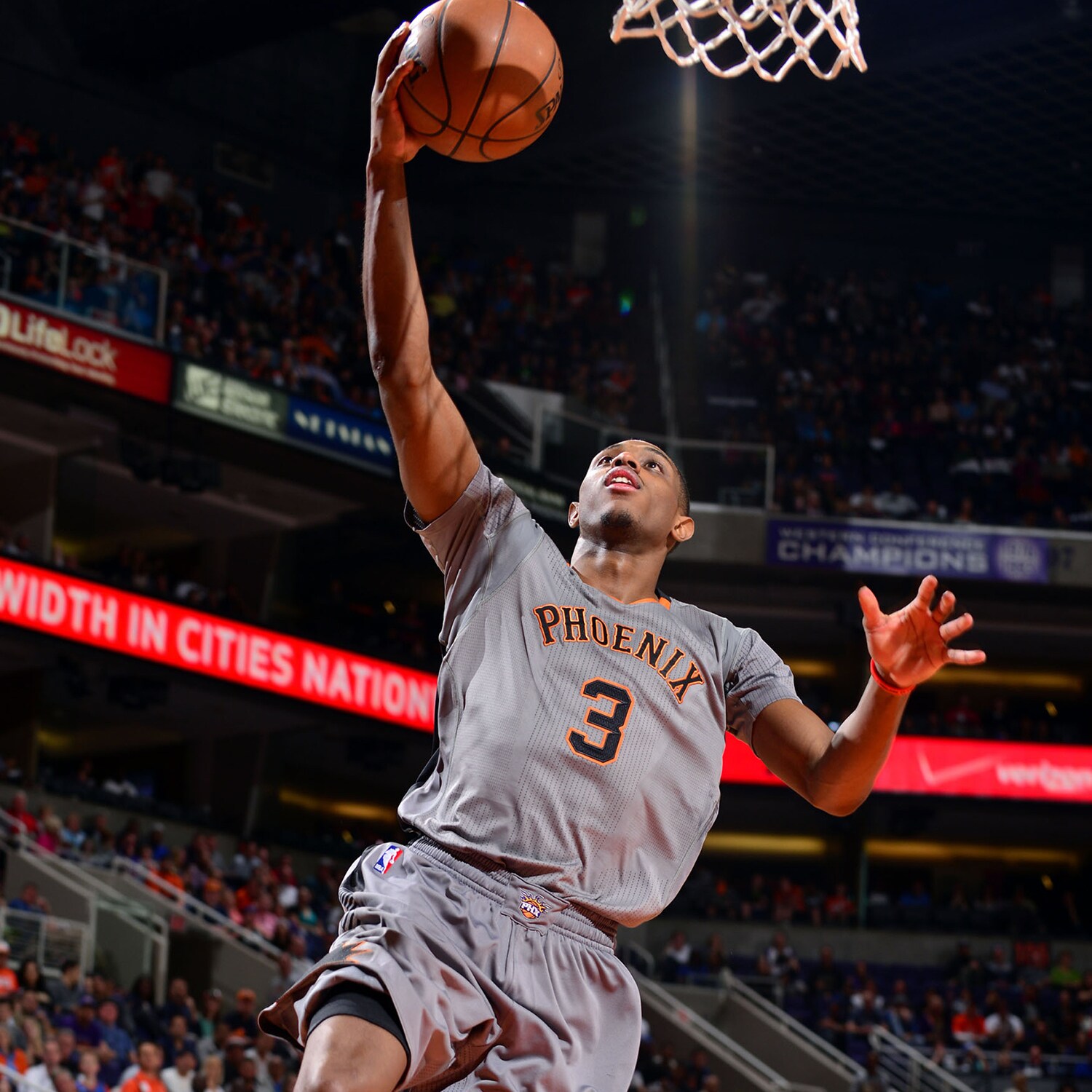 Brandon Knight: The Knight Returns Photo Gallery | NBA.com