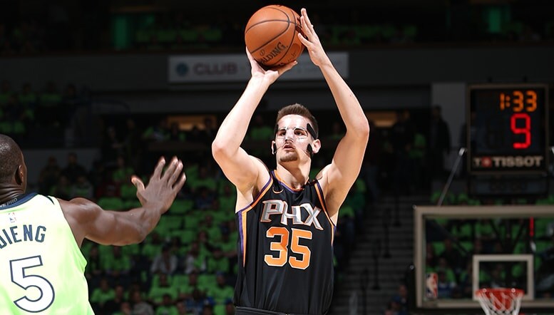 Bender Scores Career-High in Thrilling Win Over Wolves | Phoenix Suns