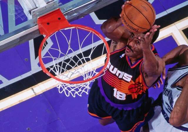 Remembering John "Hot Rod" Williams Photo Gallery | NBA.com