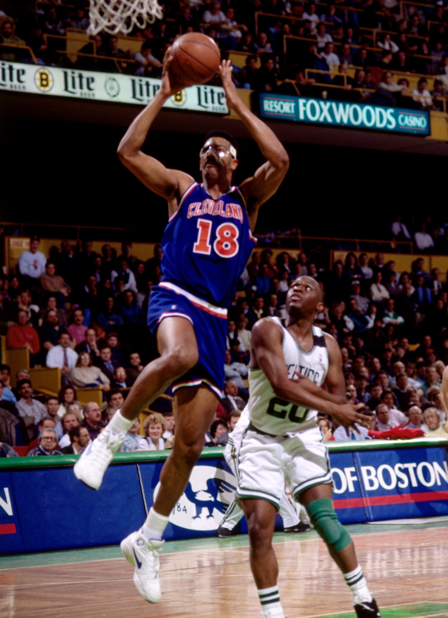 Remembering John "Hot Rod" Williams | Phoenix Suns