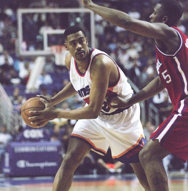 Remembering John "Hot Rod" Williams Photo Gallery | NBA.com