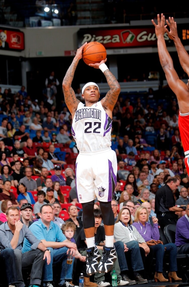 Isaiah Thomas Photo Gallery | NBA.com