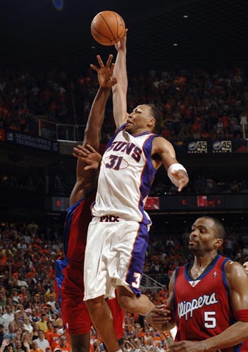 2006 Playoffs: Suns-Clippers, Game 5 Photos Photo Gallery | NBA.com