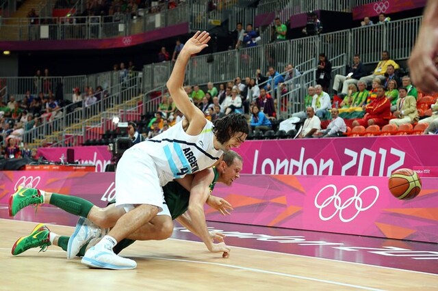 Luis Scola at the Olympic Games in London Photo Gallery | NBA.com