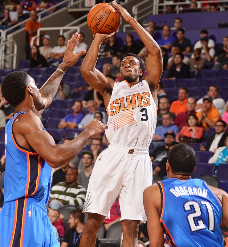 Ish Smith Photo Gallery | NBA.com