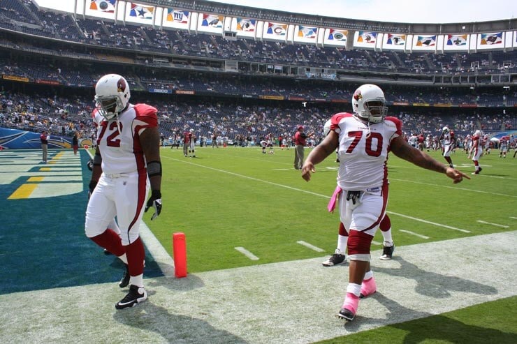 Suns Attend Cardinals-Chargers Game Photo Gallery | NBA.com