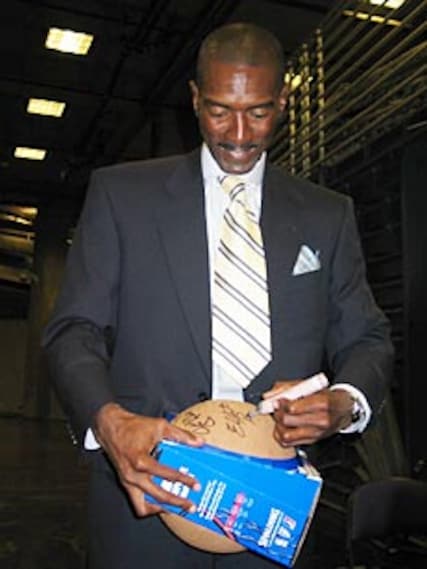 Charles Barkley Ring of Honor Gallery Photo Gallery | NBA.com