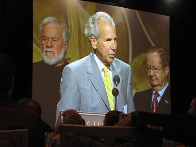 John MacLeod Through the Years Photo Gallery | NBA.com