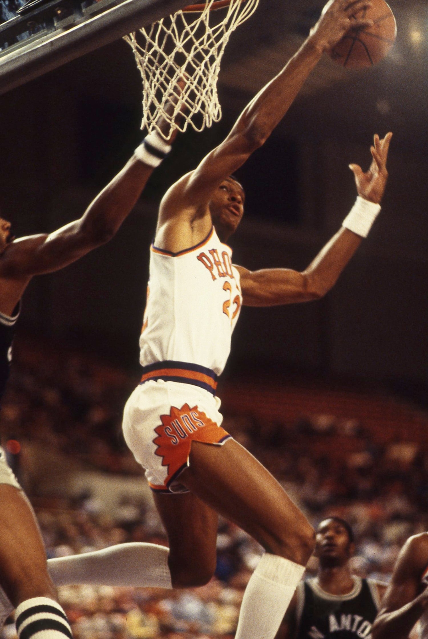Through the Years: Larry Nance | Phoenix Suns