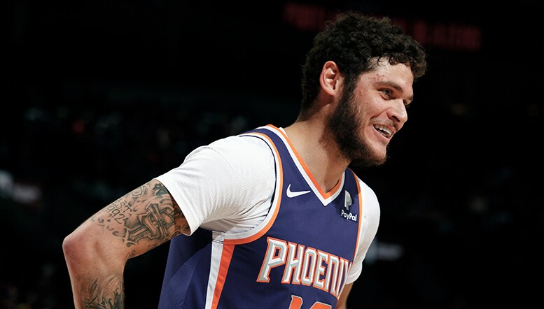Tyler Johnson Embraces Sixthman Role with Team-First Approach | Phoenix ...