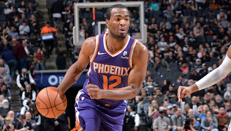 T.J. Warren Scores 23 Points in Suns Loss to Spurs | Phoenix Suns