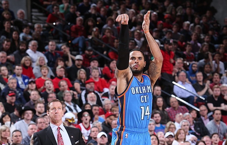 2014-15 Player Gallery: D.J. Augustin Photo Gallery | NBA.com