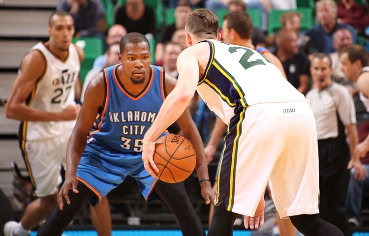 Thunder at Jazz: Oct. 20, 2015 Photo Gallery | NBA.com