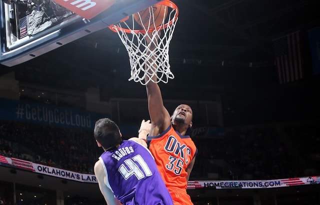 Thunder vs. Kings - Dec. 6, 2015 Photo Gallery | NBA.com
