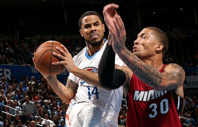 2014-15 Player Gallery: D.J. Augustin Photo Gallery | NBA.com