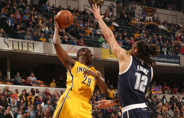 Thunder at Pacers - March 19, 2016 Photo Gallery | NBA.com