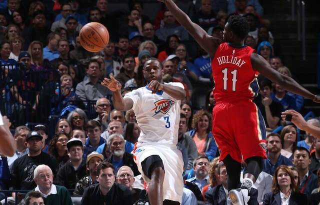 Thunder vs. Pelicans - Feb. 11, 2016 Photo Gallery | NBA.com