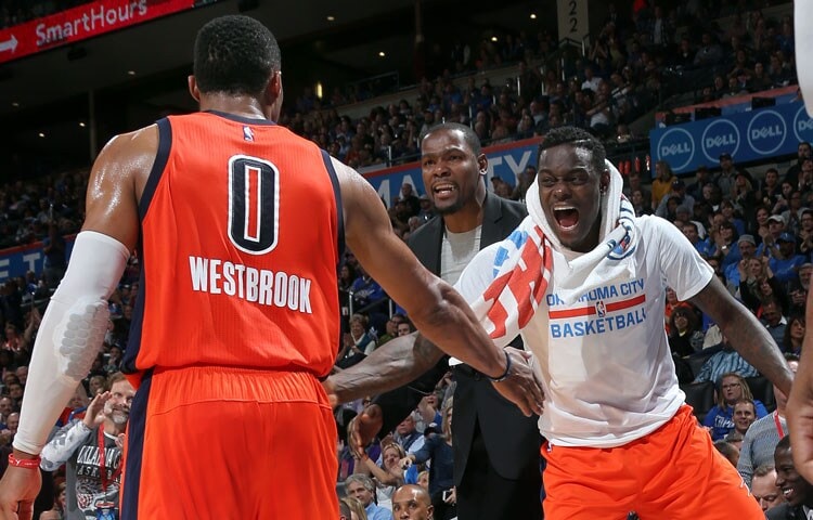 Thunder vs. Mavericks - Nov. 22, 2015 Photo Gallery | NBA.com