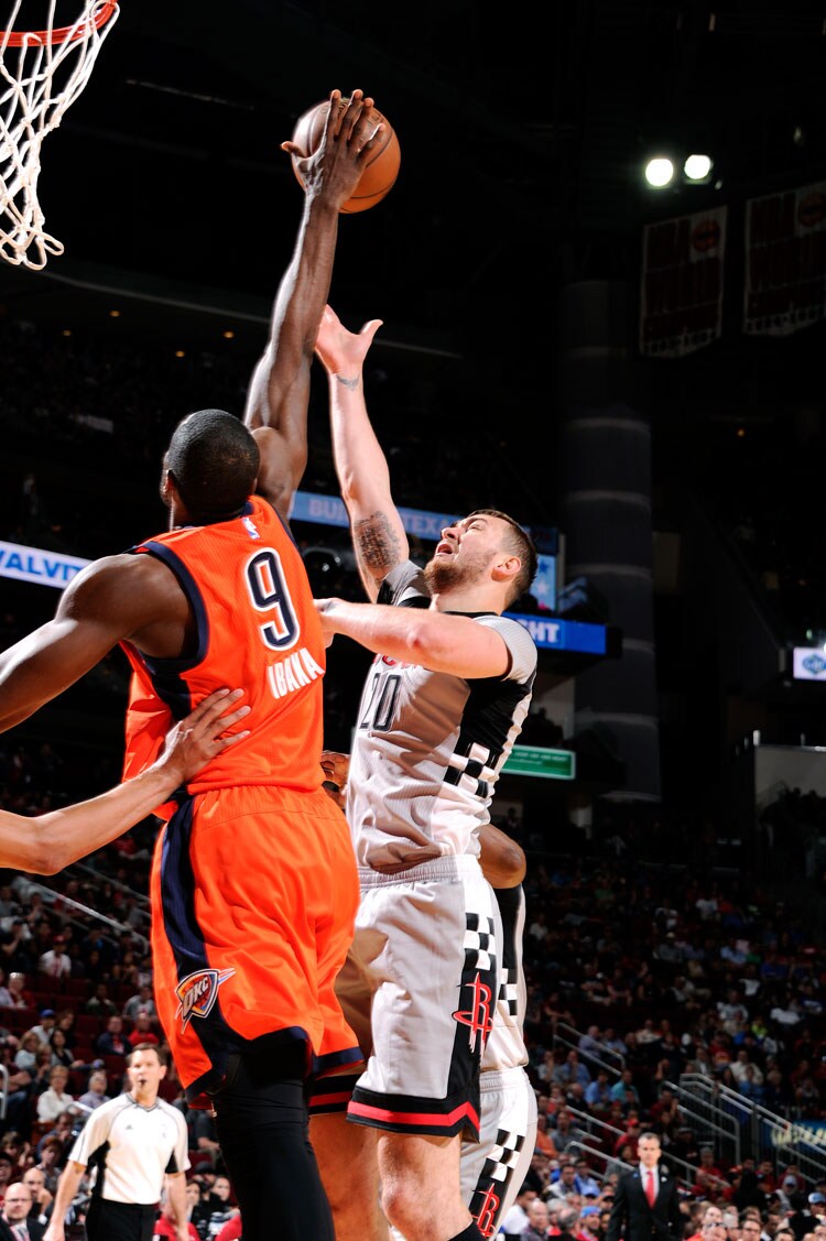 Thunder at Rockets - April 3, 2016 Photo Gallery | NBA.com