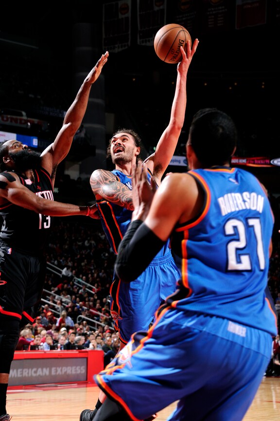 Thunder at Rockets - Jan. 5, 2017 Photo Gallery | NBA.com
