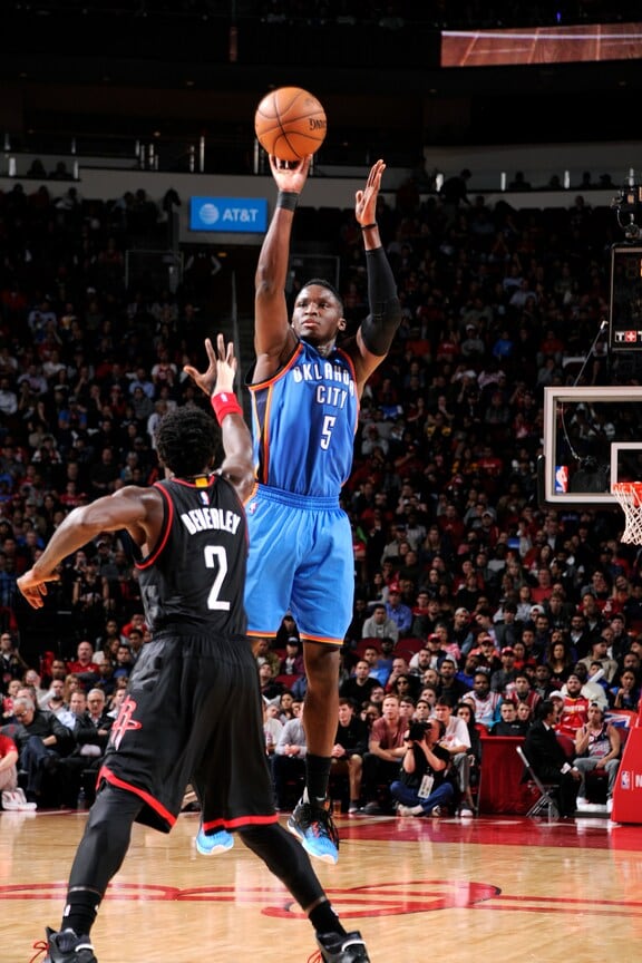 Thunder at Rockets - Jan. 5, 2017 Photo Gallery | NBA.com