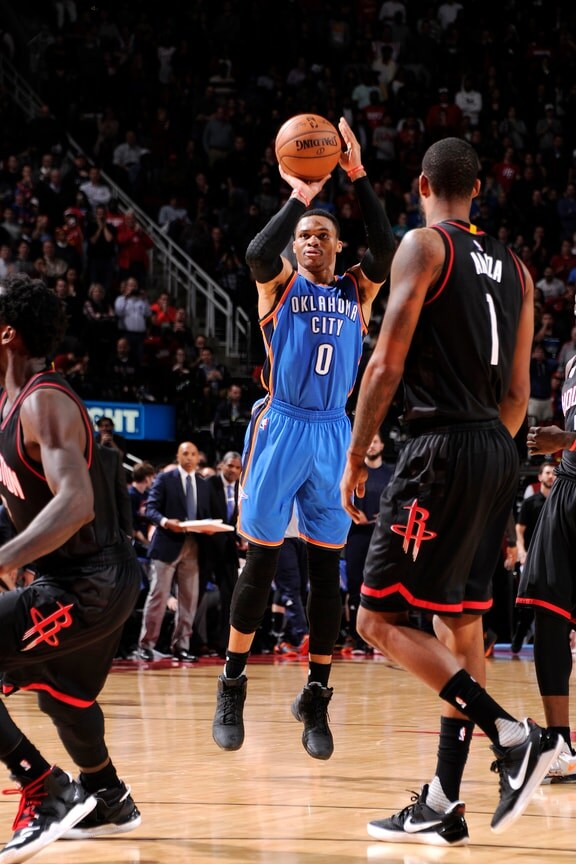 Thunder at Rockets - Jan. 5, 2017 Photo Gallery | NBA.com