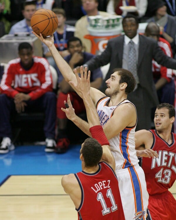THUNDER: 2010-11 Player Page - Nenad Krstic Photo Gallery | NBA.com