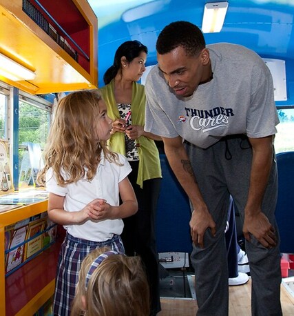 Players Stress Importance of Reading in Community Photo Gallery | NBA.com