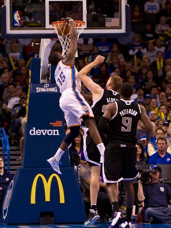 Second Look at Win No. 60 Photo Gallery | NBA.com