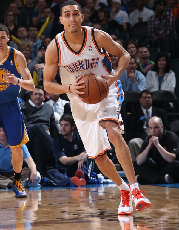 Thunder vs. Warriors: Feb. 6, 2013 Photo Gallery | NBA.com