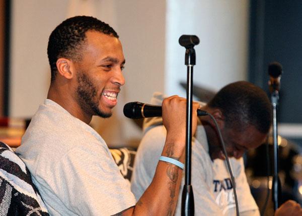 Daequan Cook - 2012 Community Gallery Photo Gallery | NBA.com