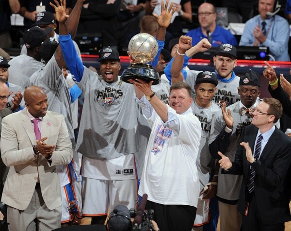 Trophy Presentation Photo Gallery | NBA.com