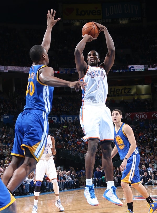 Thunder vs. Warriors - Nov. 18, 2012 Photo Gallery | NBA.com
