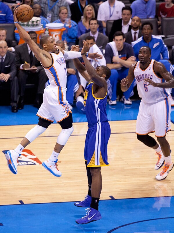 Thunder vs. Warriors: Feb. 6, 2013 Photo Gallery | NBA.com