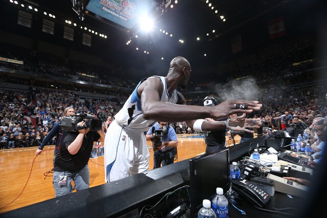 Throwback Thursday | KG's First Game Back Photo Gallery | NBA.com