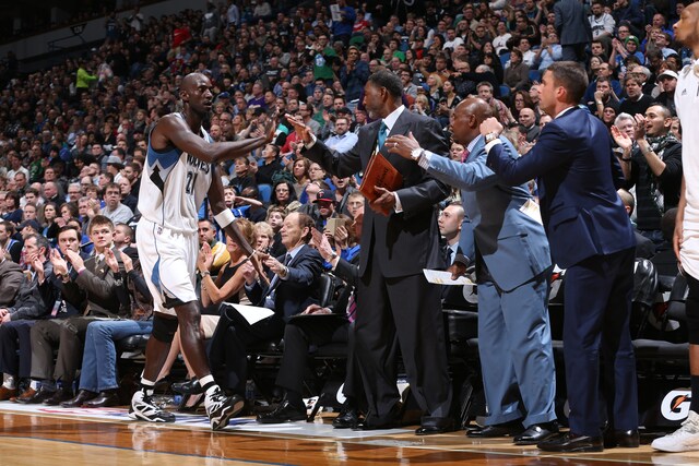 Throwback Thursday | KG's First Game Back Photo Gallery | NBA.com