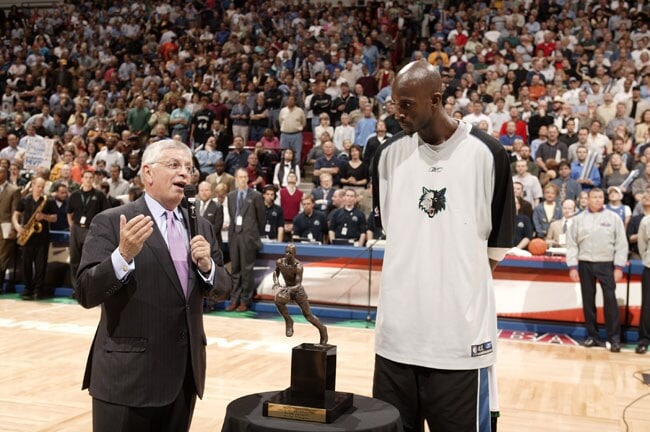 Kevin Garnett | MVP Trophy 2003-04 | Minnesota Timberwolves