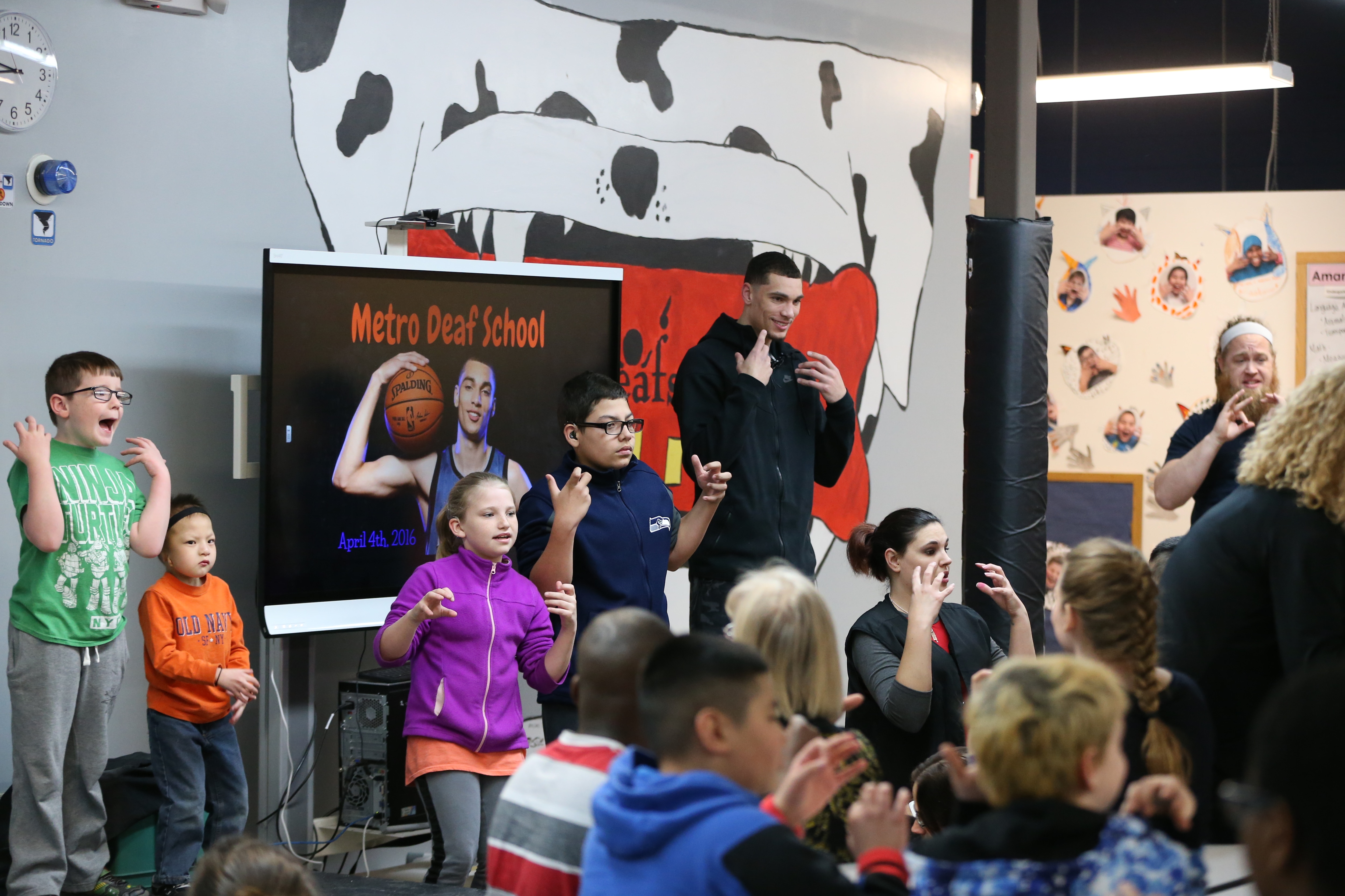 Photo Gallery | LaVine Unveils New Kitchen At Metro Deaf School ...