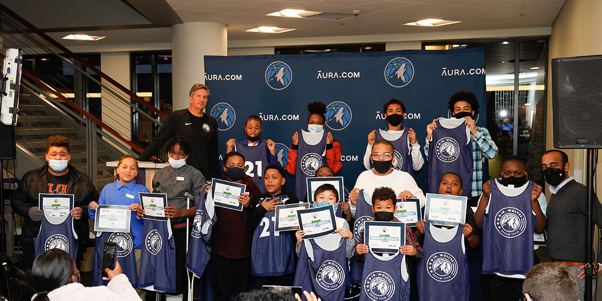 ‘Jr. Wolves Dream Team’ Signs 15 Players to Honorary Contracts ...