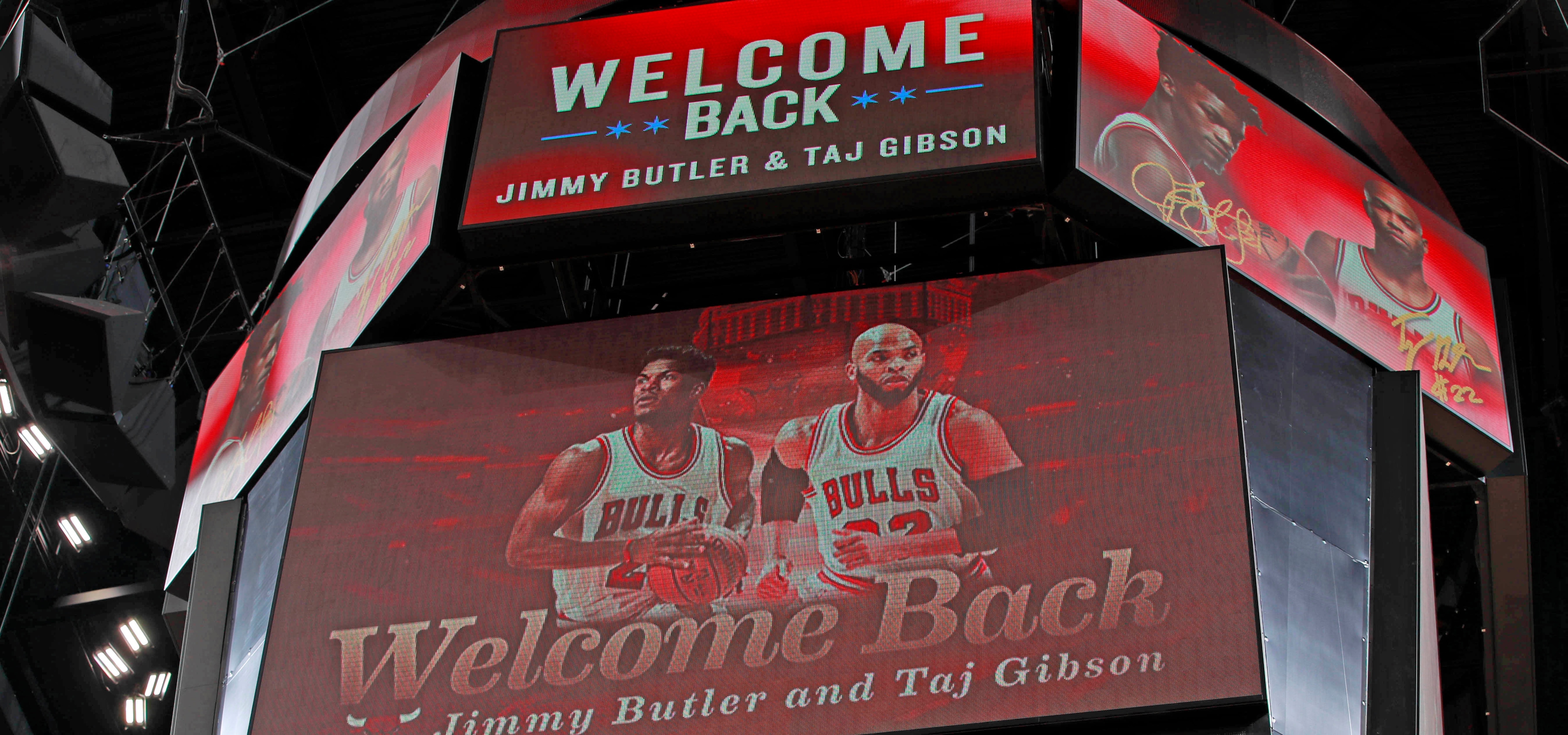 WATCH: Bulls Give Tribute To Butler And Gibson | Minnesota Timberwolves