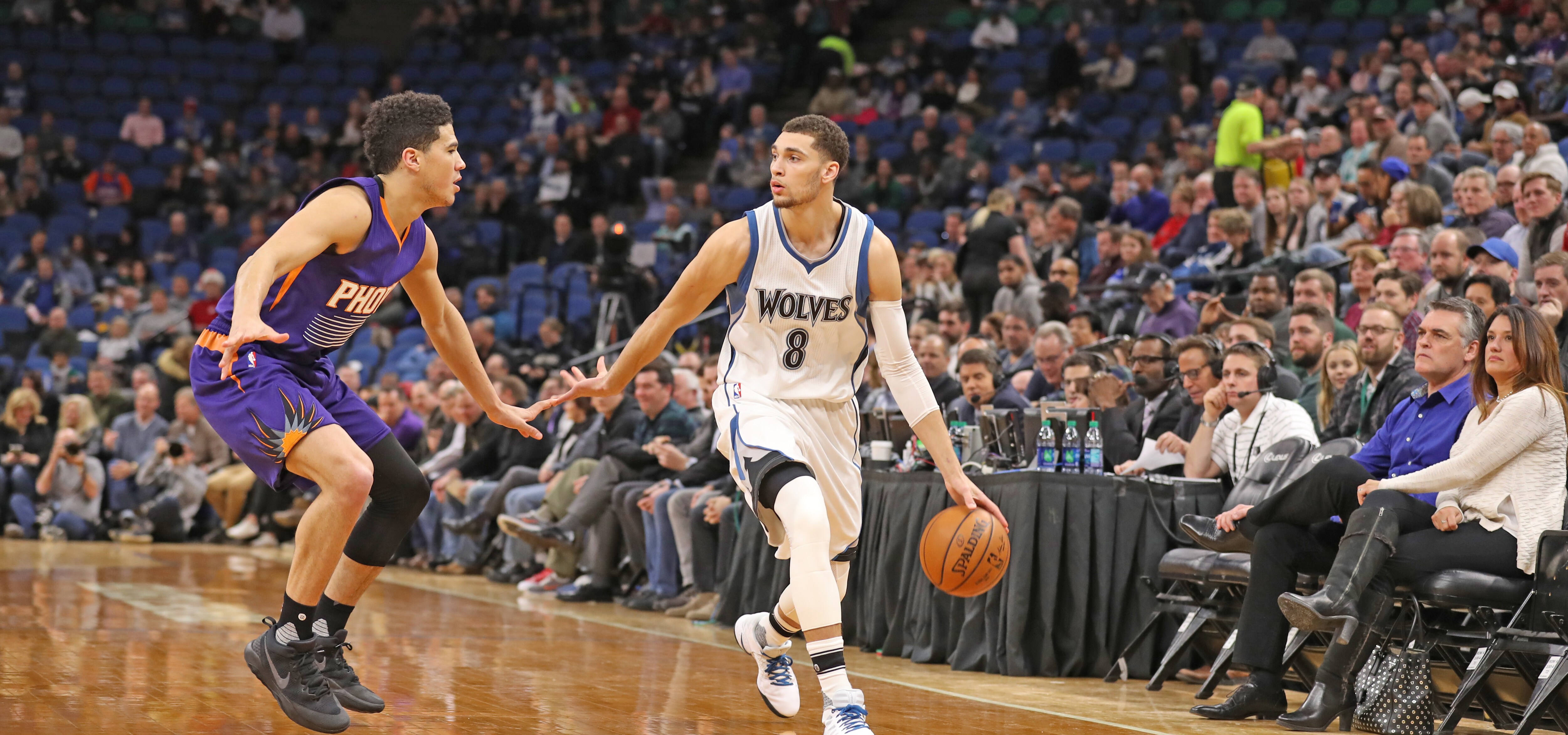 Los Lobos mejoran su imagen ante los Suns | NBA.com