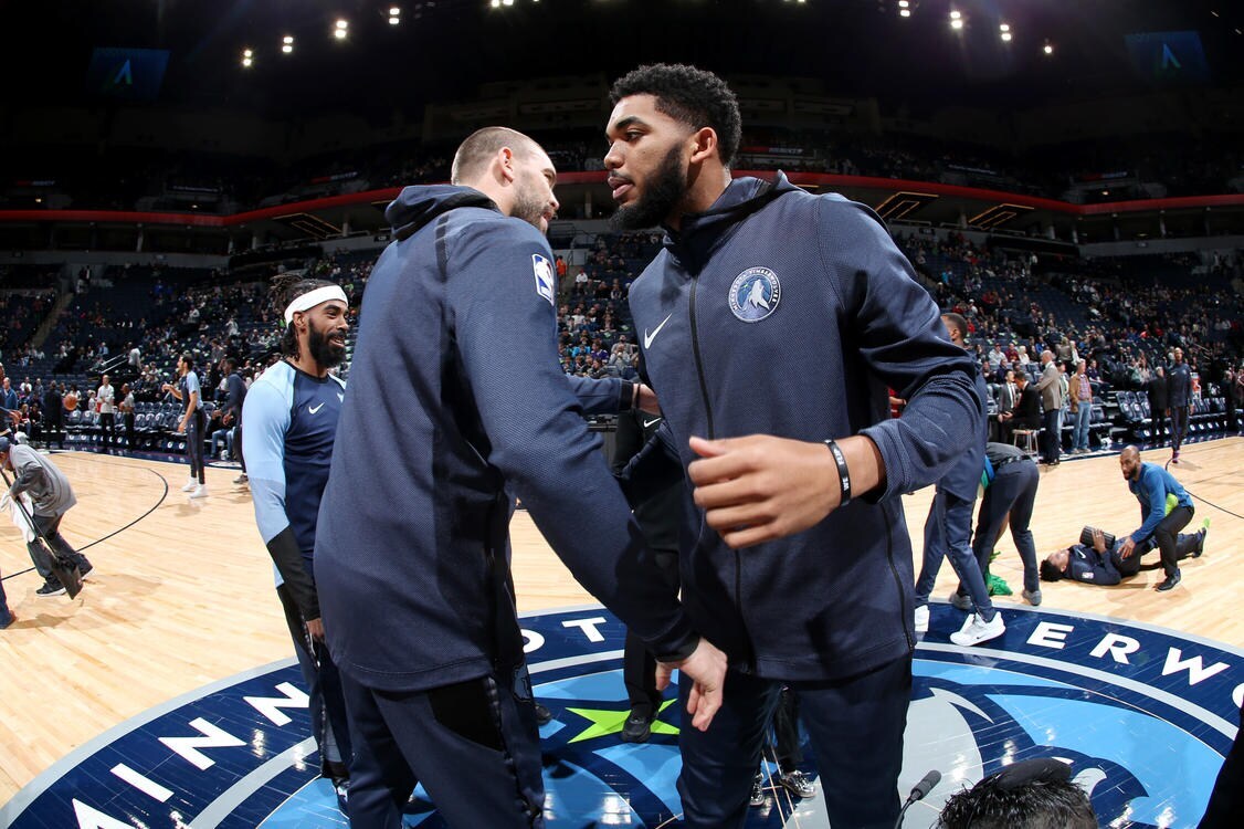 Gallery | Wolves vs. Grizzlies Photo Gallery | NBA.com
