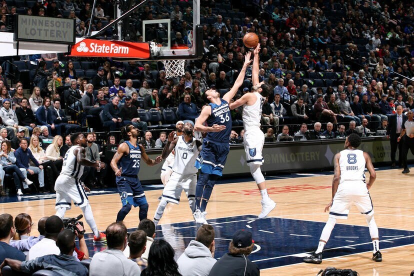 Gallery | Wolves vs. Grizzlies Photo Gallery | NBA.com