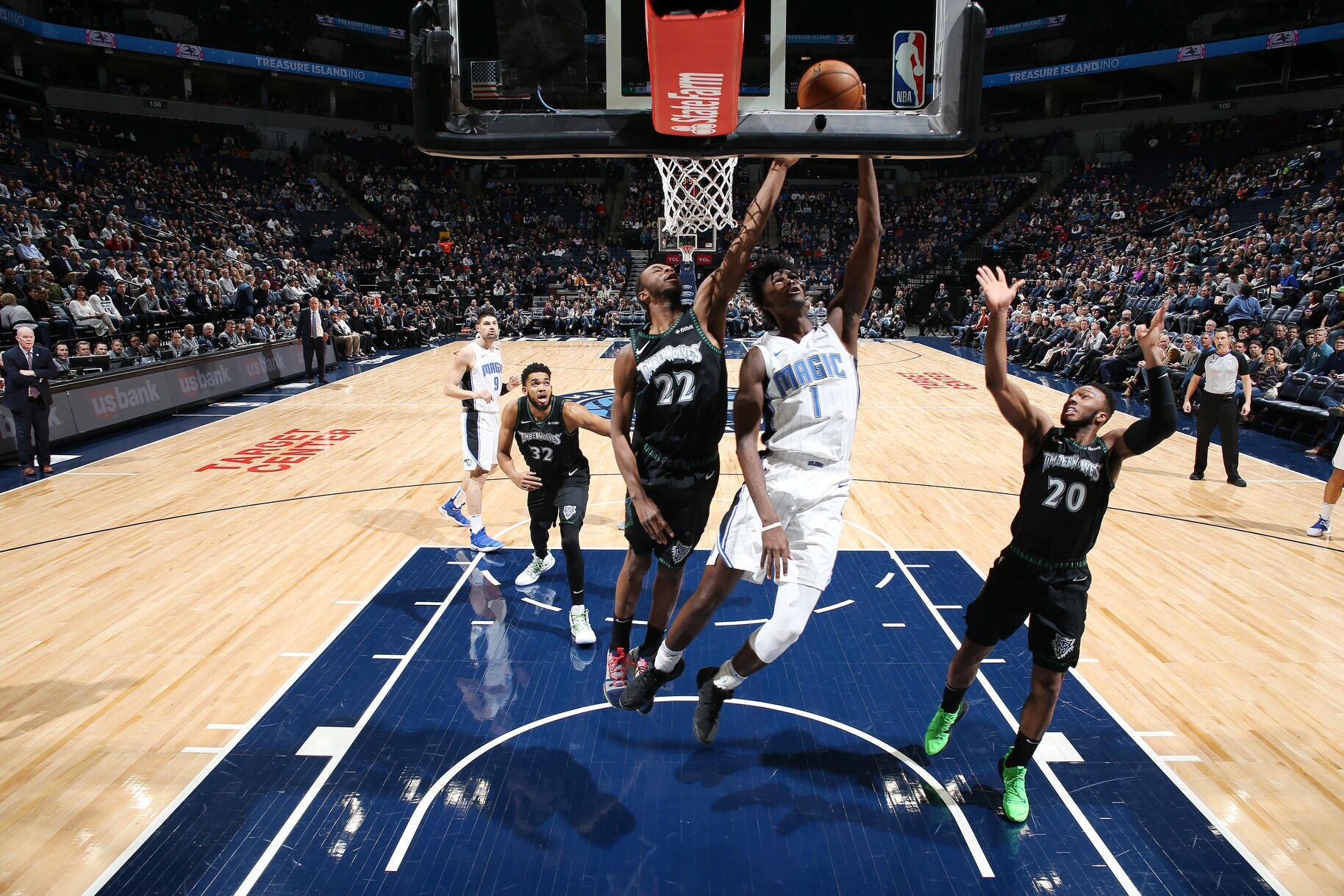 Gallery | Wolves Host Magic Photo Gallery | NBA.com